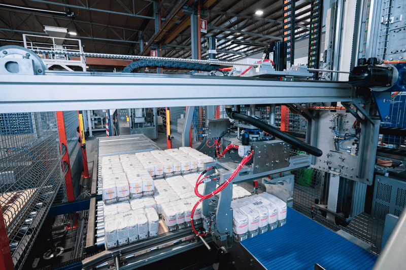 Cartesian palletiser for boxes and bundles - MF TECNO